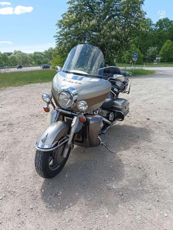 Pelēks Yamaha Venture Royale 2002 Panevēža, ar dzinēja tilpumu 1.30 L un nobraukumu 76 tūkst. km par 4900 €, foto 4 vietnē AUTOMOTO.COM.LV
