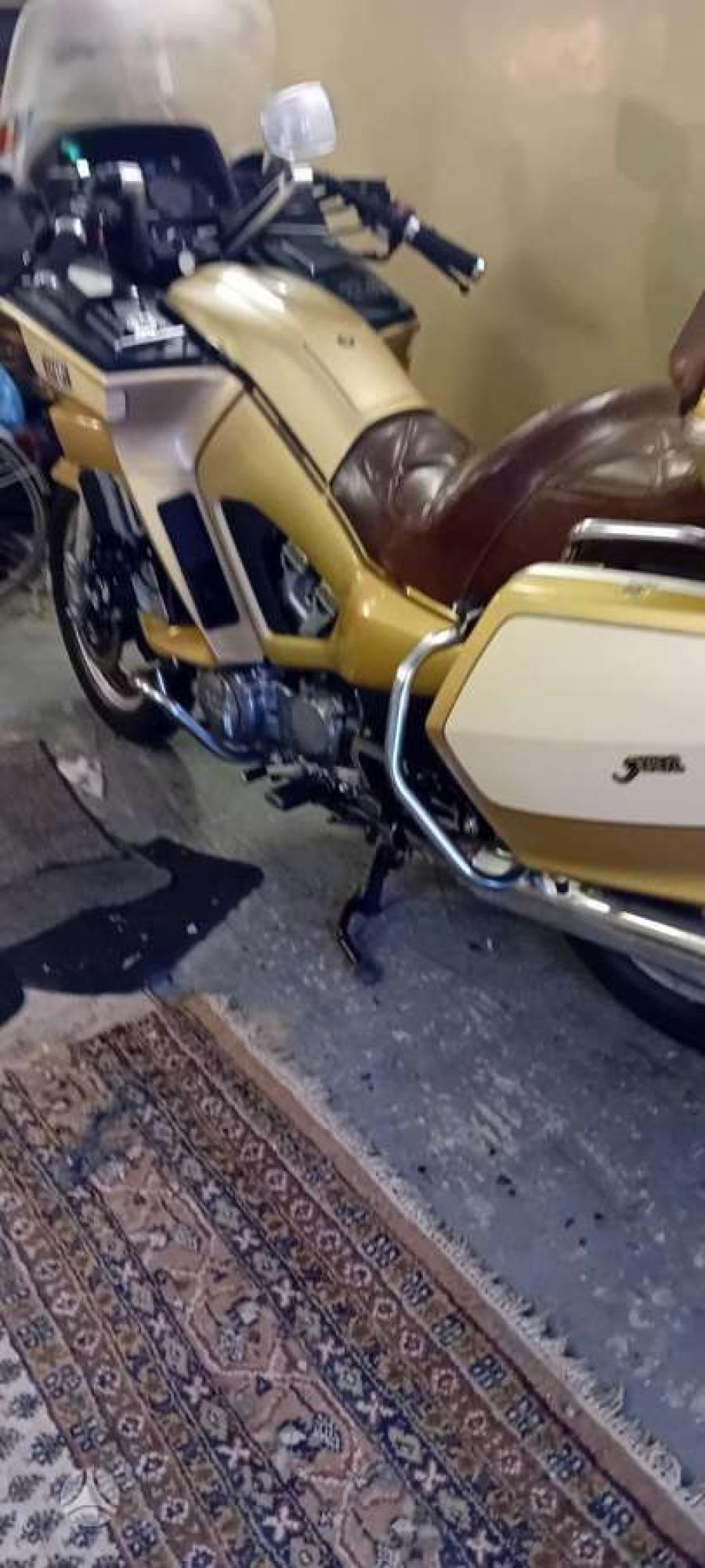 Dzeltens Yamaha Venture Royale 1984 Visaginas, ar dzinēja tilpumu 0.00 L un nobraukumu 40 tūkst. km par 2600 €, foto 13 vietnē AUTOMOTO.COM.LV