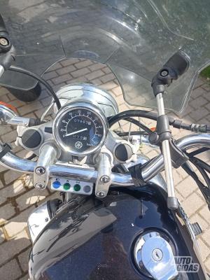 Melns Yamaha Virago 2001 Kauņa, ar dzinēja tilpumu 0.54 L un nobraukumu 7 tūkst. km par 1950 €, foto 4 vietnē AUTOMOTO.COM.LV