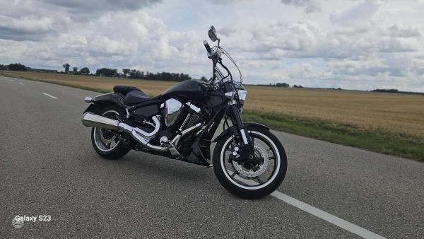 Black Yamaha Warrior 2006 in Radviliskis, with an engine capacity of 1.70 L and mileage of 30 thousand km for 5500 €, photo 5 on AUTOMOTO.COM.LV
