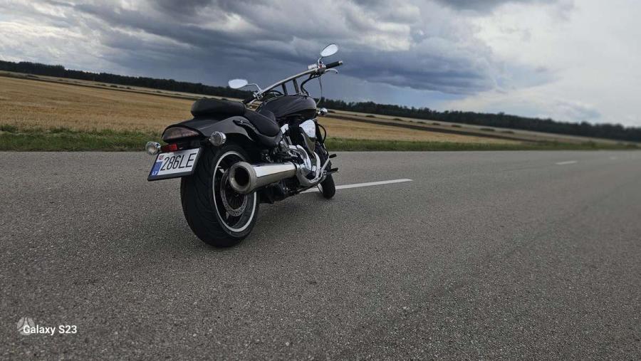 Black Yamaha Warrior 2006 in Radviliskis, with an engine capacity of 1.70 L and mileage of 30 thousand km for 5500 €, photo 7 on AUTOMOTO.COM.LV