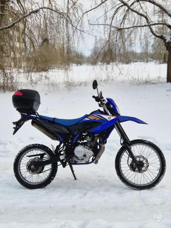 Blue Yamaha WR 125 2009 in Prienai, with an engine capacity of 0.13 L and mileage of 3 thousand km for 2850 €, photo 6 on AUTOMOTO.COM.LV