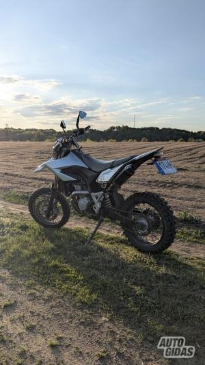 Yamaha WR 125 2009 Kauņa, ar dzinēja tilpumu 0.00 L un nobraukumu 0 tūkst. km par 1500 €, foto 3 vietnē AUTOMOTO.COM.LV
