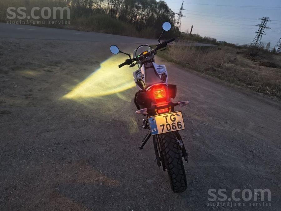 Ямаха WR 125 2009 в Даугавпилс, объемом двигателя 0.13 л и пробегом 0 тыс. км за 2100 €, фото 5 на AUTOMOTO.COM.LV