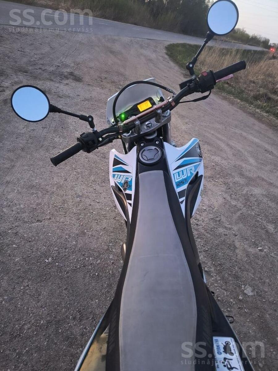 Ямаха WR 125 2009 в Даугавпилс, объемом двигателя 0.13 л и пробегом 0 тыс. км за 2100 €, фото 10 на AUTOMOTO.COM.LV