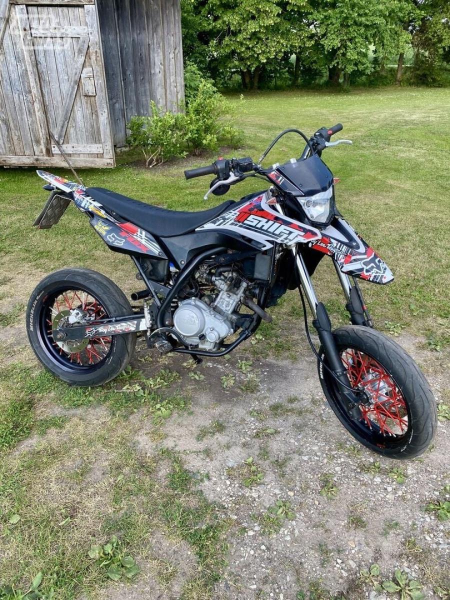 Yamaha WR 125 2009 in Radviliskis, with an engine capacity of 0.13 L and mileage of 61 thousand km for 1500 €, photo 1 on AUTOMOTO.COM.LV