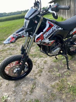 Yamaha WR 125 2009 in Radviliskis, with an engine capacity of 0.13 L and mileage of 61 thousand km for 1500 €, photo 5 on AUTOMOTO.COM.LV