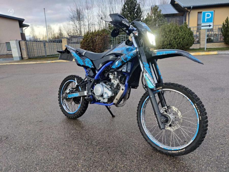 Yamaha WR 125 2015 Tauragė, ar dzinēja tilpumu 0.13 L un nobraukumu 32 tūkst. km par 2299 €, foto 4 vietnē AUTOMOTO.COM.LV