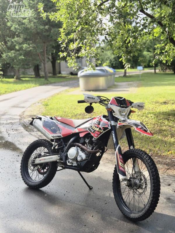 Ямаха WR 125 2015 в Пренай, объемом двигателя 0.13 л и пробегом 15 тыс. км за 1099 €, фото 1 на AUTOMOTO.COM.LV