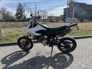Yamaha WR 125R 2009 Rīga, ar dzinēja tilpumu 0.13 L un nobraukumu 0 tūkst. km par 2200 €, foto 5 vietnē AUTOMOTO.COM.LV