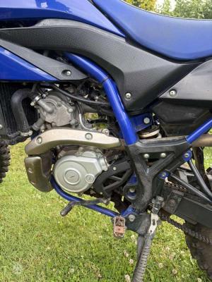 Ямаха WR 125R 2010 в Утена, объемом двигателя 0.13 л и пробегом 25 тыс. км за 2000 €, фото 3 на AUTOMOTO.COM.LV
