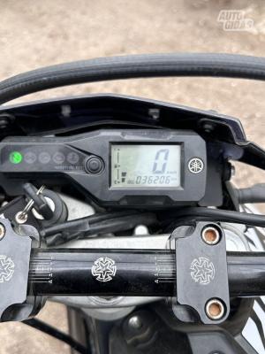 Melns Yamaha WR 125X 2010 Viļņa, ar dzinēja tilpumu 0.13 L un nobraukumu 36 tūkst. km par 2100 €, foto 9 vietnē AUTOMOTO.COM.LV