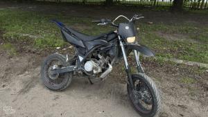 Black Yamaha WR 125X 2010 in Kaunas, with an engine capacity of 0.13 L and mileage of 0 thousand km for 999 €, photo  on AUTOMOTO.COM.LV