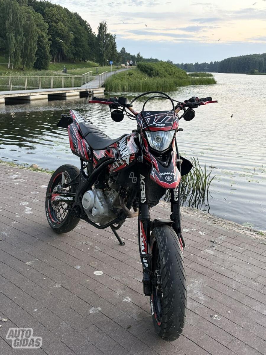 Black Yamaha WR 125X 2010 in Plunge, with an engine capacity of 0.13 L and mileage of 30 thousand km for 2400 €, photo 3 on AUTOMOTO.COM.LV