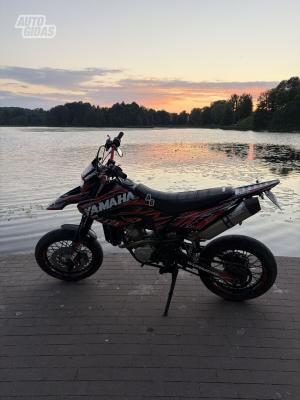 Black Yamaha WR 125X 2010 in Plunge, with an engine capacity of 0.13 L and mileage of 30 thousand km for 2400 €, photo 8 on AUTOMOTO.COM.LV