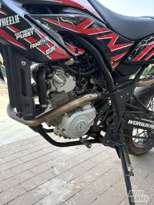 Black Yamaha WR 125X 2010 in Plunge, with an engine capacity of 0.13 L and mileage of 30 thousand km for 2400 €, photo 10 on AUTOMOTO.COM.LV