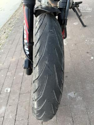 Black Yamaha WR 125X 2010 in Plunge, with an engine capacity of 0.13 L and mileage of 30 thousand km for 2400 €, photo 11 on AUTOMOTO.COM.LV