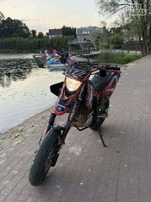 Black Yamaha WR 125X 2010 in Plunge, with an engine capacity of 0.13 L and mileage of 30 thousand km for 2400 €, photo 14 on AUTOMOTO.COM.LV