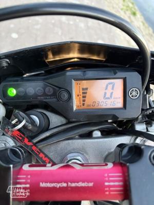 Black Yamaha WR 125X 2010 in Plunge, with an engine capacity of 0.13 L and mileage of 30 thousand km for 2400 €, photo 15 on AUTOMOTO.COM.LV