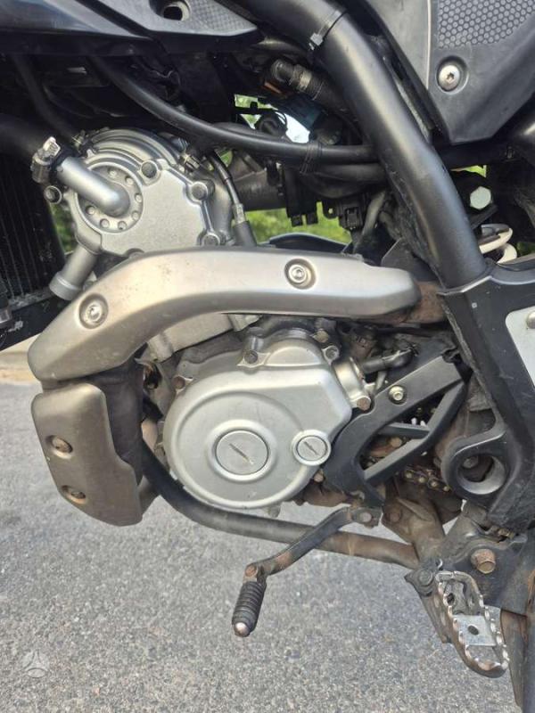 Black Yamaha WR 125X 2010 in Kaunas, with an engine capacity of 0.13 L and mileage of 30 thousand km for 1950 €, photo 8 on AUTOMOTO.COM.LV