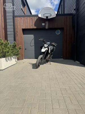 Черный Ямаха WR 125X 2012 в Каунас, объемом двигателя 0.13 л и пробегом 23 тыс. км за 2200 €, фото 3 на AUTOMOTO.COM.LV