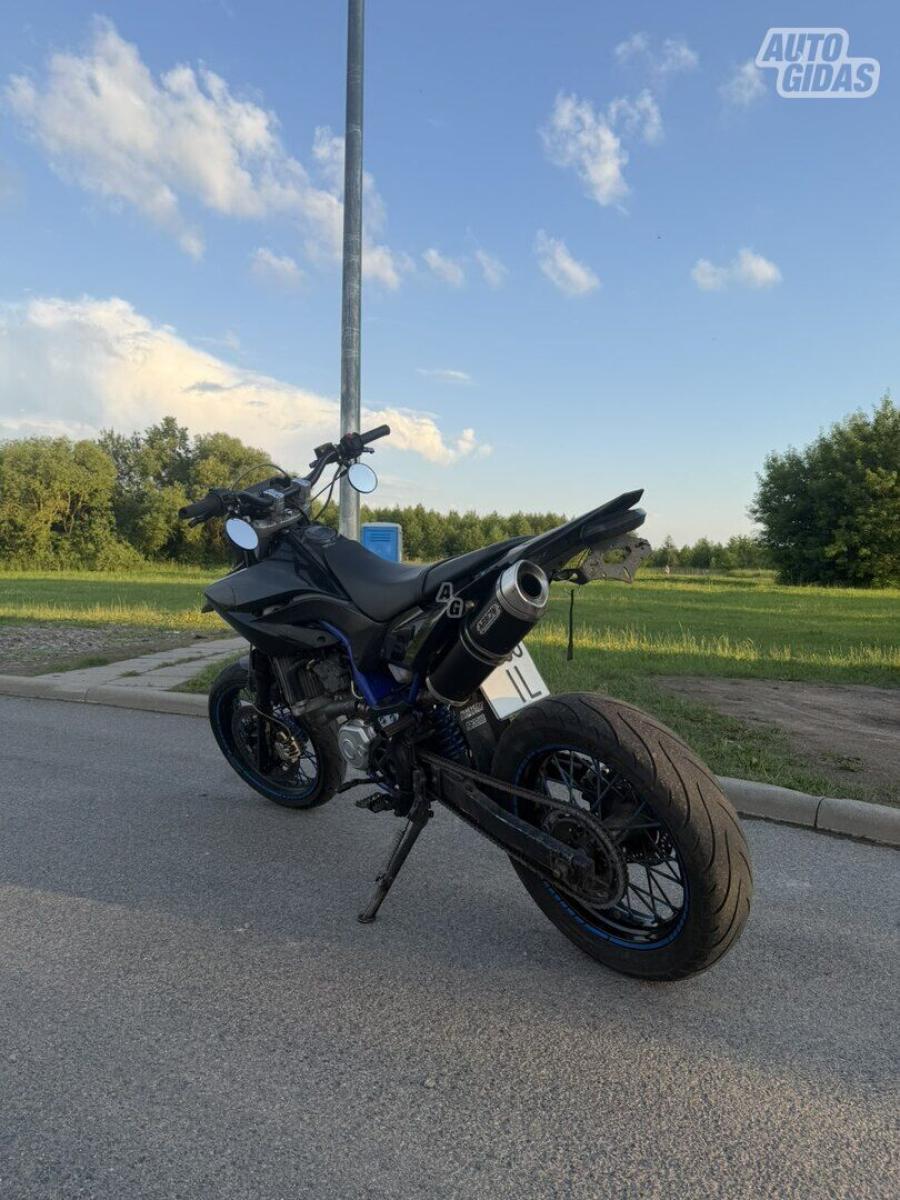 Melns Yamaha WR 125X 2013 Panevēža, ar dzinēja tilpumu 0.13 L un nobraukumu 56 tūkst. km par 1250 €, foto 15 vietnē AUTOMOTO.COM.LV
