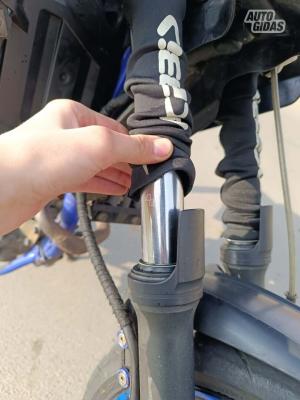 Melns Yamaha WR 125X 2013 Panevēža, ar dzinēja tilpumu 0.13 L un nobraukumu 56 tūkst. km par 1250 €, foto 17 vietnē AUTOMOTO.COM.LV