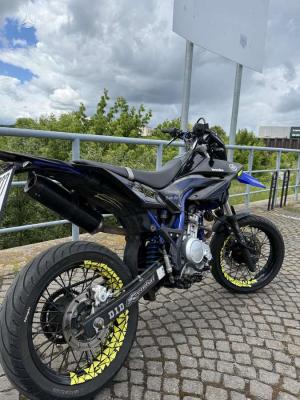 Черный Ямаха WR 125X 2014 в Каунас, объемом двигателя 0.13 л и пробегом 35 тыс. км за 1999 €, фото 7 на AUTOMOTO.COM.LV