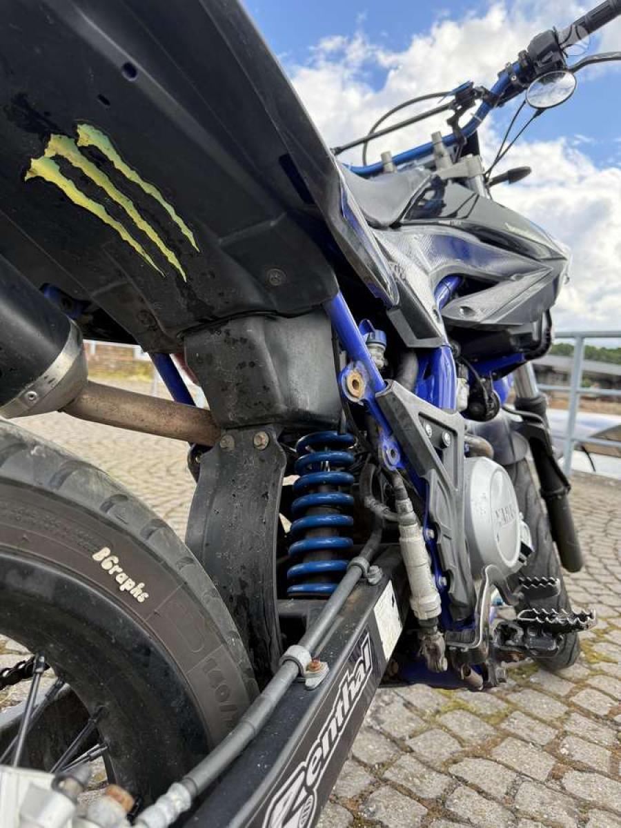 Черный Ямаха WR 125X 2014 в Каунас, объемом двигателя 0.13 л и пробегом 35 тыс. км за 1999 €, фото 13 на AUTOMOTO.COM.LV