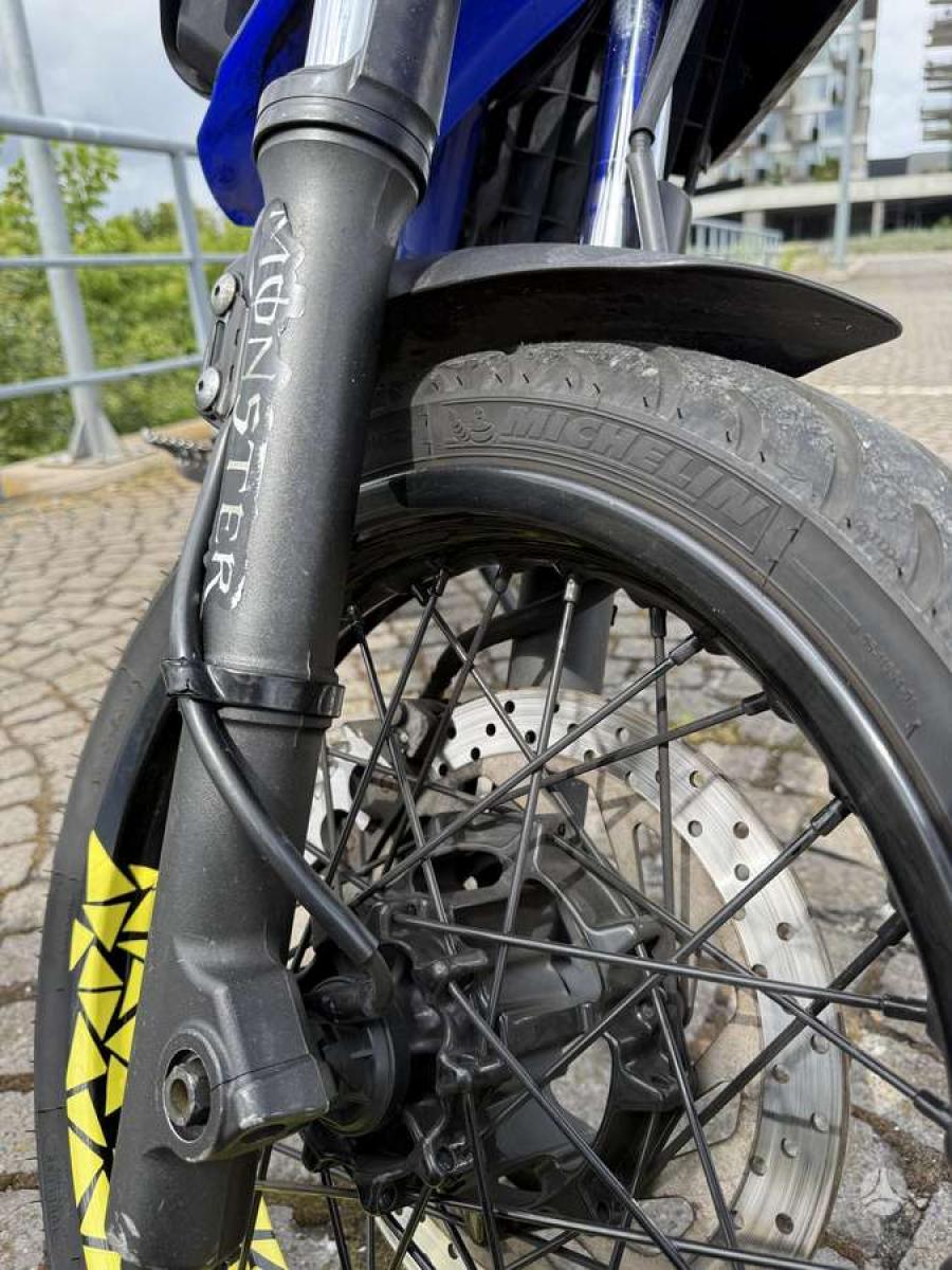 Черный Ямаха WR 125X 2014 в Каунас, объемом двигателя 0.13 л и пробегом 35 тыс. км за 1999 €, фото 14 на AUTOMOTO.COM.LV