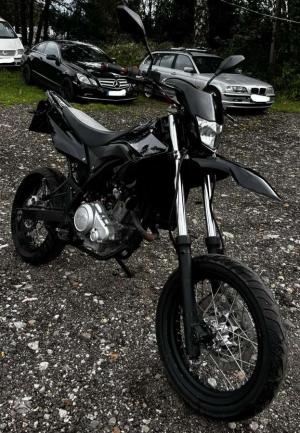 Black Yamaha WR 125X 2016 in Vilnius, with an engine capacity of 0.13 L and mileage of 20 thousand km for 1900 €, photo  on AUTOMOTO.COM.LV