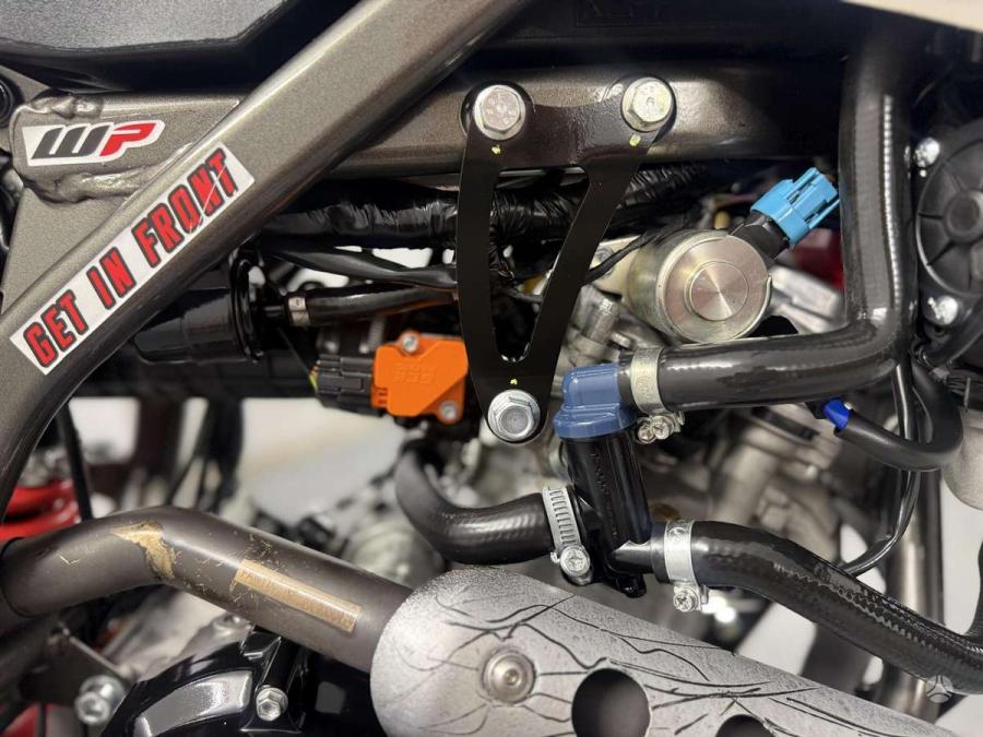 Black Yamaha WR 125X 2021 in Marijampole, with an engine capacity of 0.13 L and mileage of 5 thousand km for 2949 €, photo 11 on AUTOMOTO.COM.LV