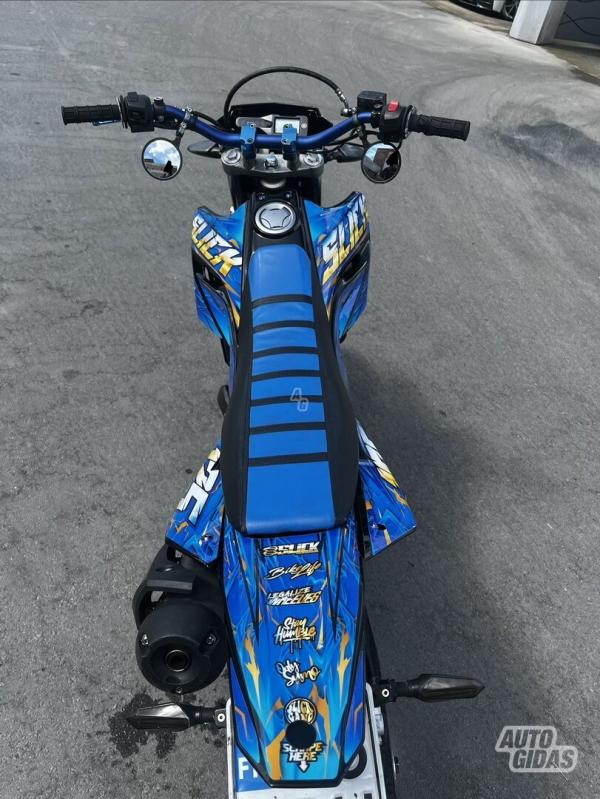 Blue Yamaha WR 125X 2011 in Vilnius, with an engine capacity of 0.13 L and mileage of 41 thousand km for 2650 €, photo 6 on AUTOMOTO.COM.LV