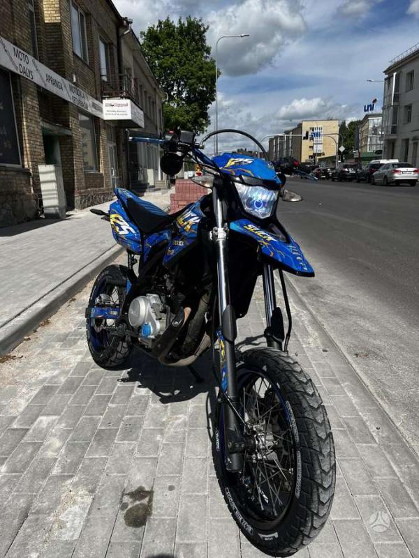 Blue Yamaha WR 125X 2011 in Kursenai, with an engine capacity of 0.13 L and mileage of 41 thousand km for 2650 €, photo 7 on AUTOMOTO.COM.LV