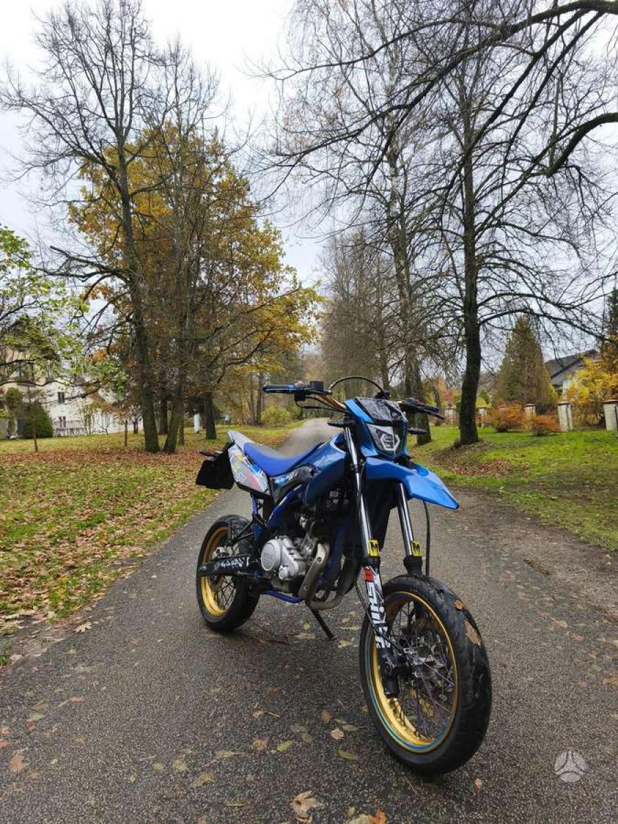 Blue Yamaha WR 125X 2011 in Panevezys, with an engine capacity of 0.13 L and mileage of 65 thousand km for 2200 €, photo 1 on AUTOMOTO.COM.LV