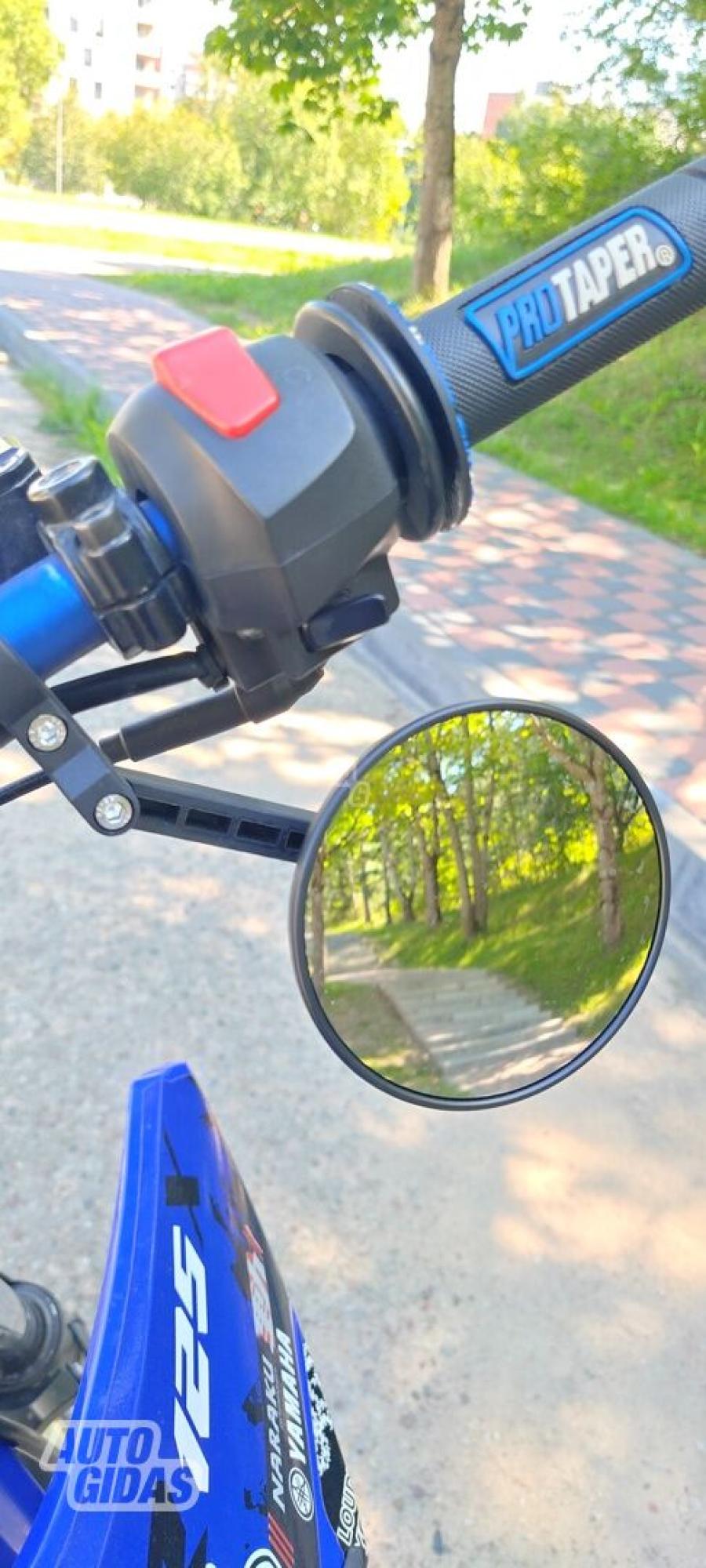 Blue Yamaha WR 125X 2011 in Vilnius, with an engine capacity of 0.18 L and mileage of 35 thousand km for 2200 €, photo 9 on AUTOMOTO.COM.LV