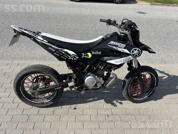 Yamaha WR 125X 2009 in Liepaja, with an engine capacity of 0.13 L and mileage of 0 thousand km for 2299 €, photo 1 on AUTOMOTO.COM.LV