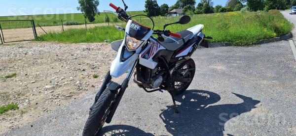 Yamaha WR 125X 2009 Rīga, ar dzinēja tilpumu 0.13 L un nobraukumu 0 tūkst. km par 2500 €, foto 1 vietnē AUTOMOTO.COM.LV