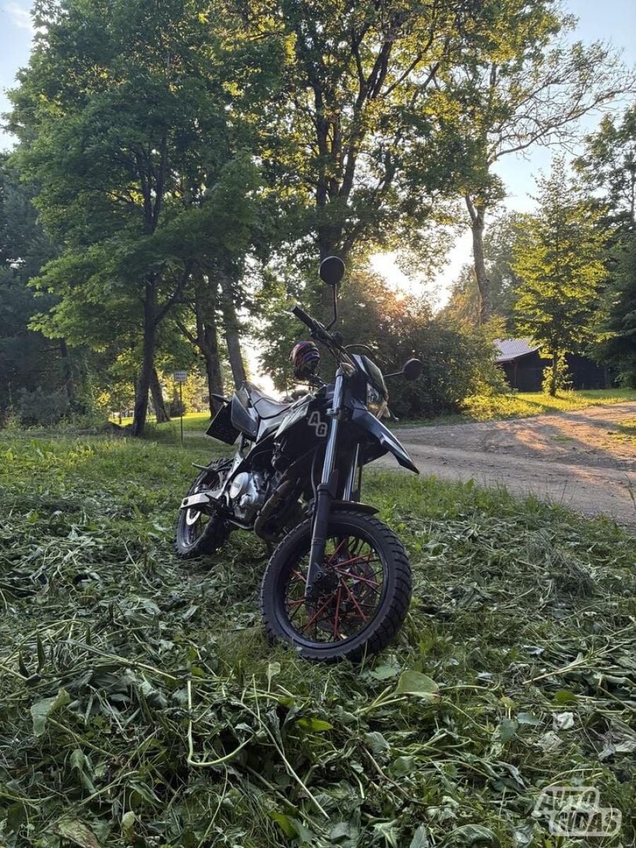 Yamaha WR 125X 2010 Mažeikiai, ar dzinēja tilpumu 0.00 L un nobraukumu 0 tūkst. km par 1900 €, foto 1 vietnē AUTOMOTO.COM.LV