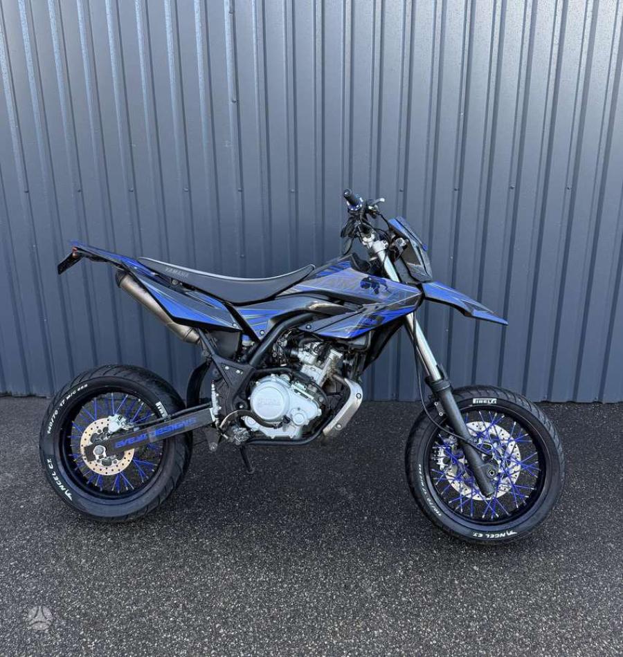 Yamaha WR 125X 2010 in Mazeikiai, with an engine capacity of 0.13 L and mileage of 27 thousand km for 2350 €, photo 3 on AUTOMOTO.COM.LV