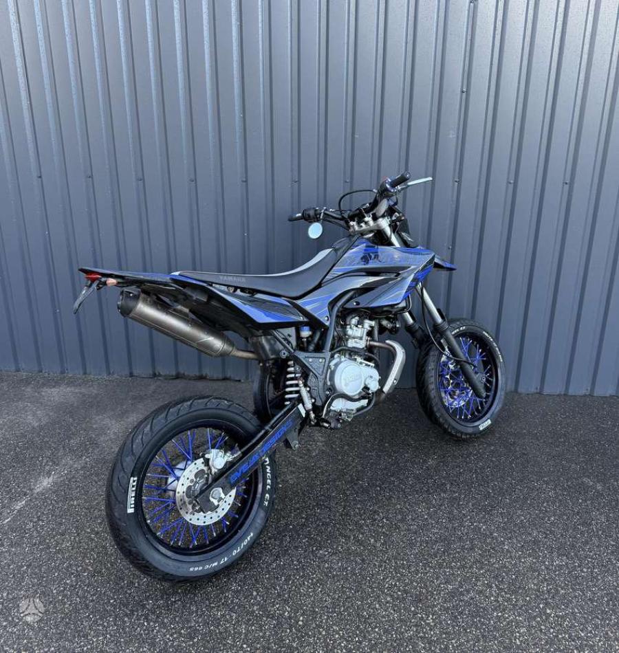 Yamaha WR 125X 2010 in Mazeikiai, with an engine capacity of 0.13 L and mileage of 27 thousand km for 2350 €, photo 6 on AUTOMOTO.COM.LV
