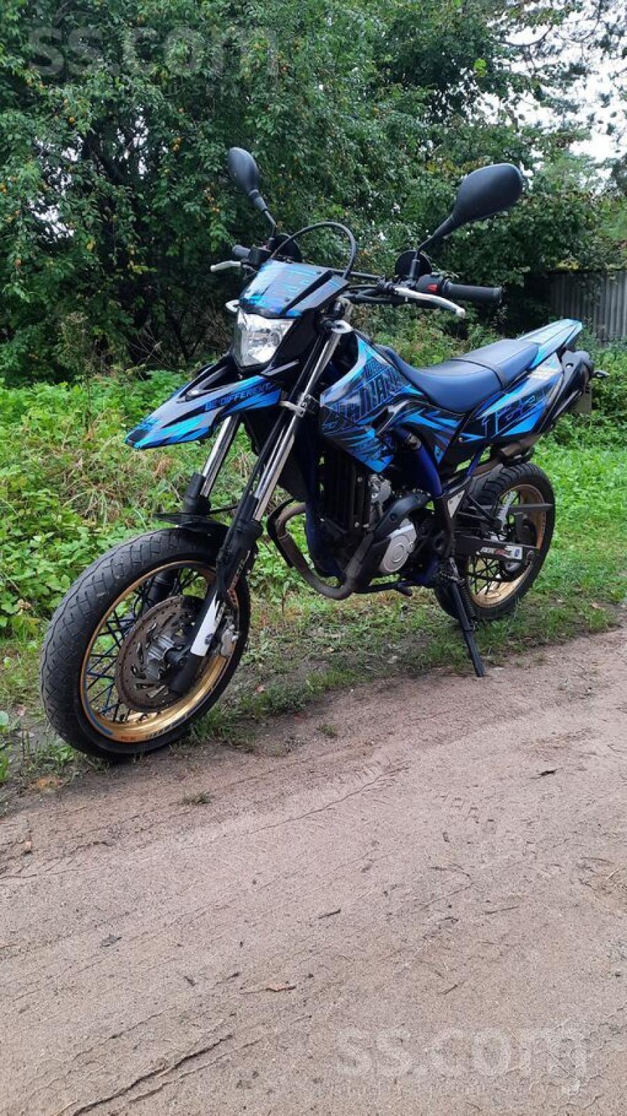 Yamaha WR 125X 2010 in Dobele, with an engine capacity of 0.13 L and mileage of 0 thousand km for 2250 €, photo 1 on AUTOMOTO.COM.LV
