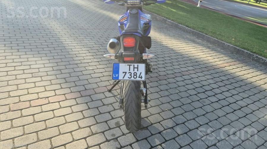 Yamaha WR 125X 2010 Liepāja, ar dzinēja tilpumu 0.13 L un nobraukumu 0 tūkst. km par 2000 €, foto 3 vietnē AUTOMOTO.COM.LV