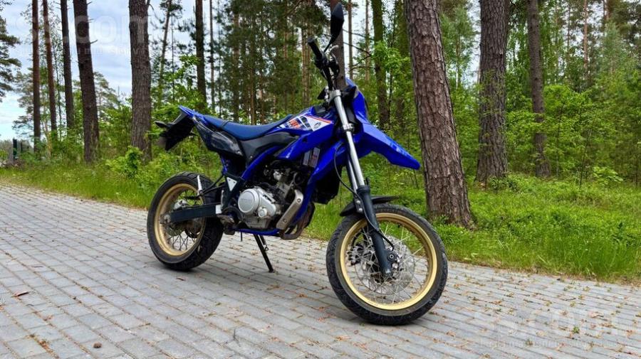 Yamaha WR 125X 2011 in Riga, with an engine capacity of 0.13 L and mileage of 0 thousand km for 1950 €, photo 4 on AUTOMOTO.COM.LV