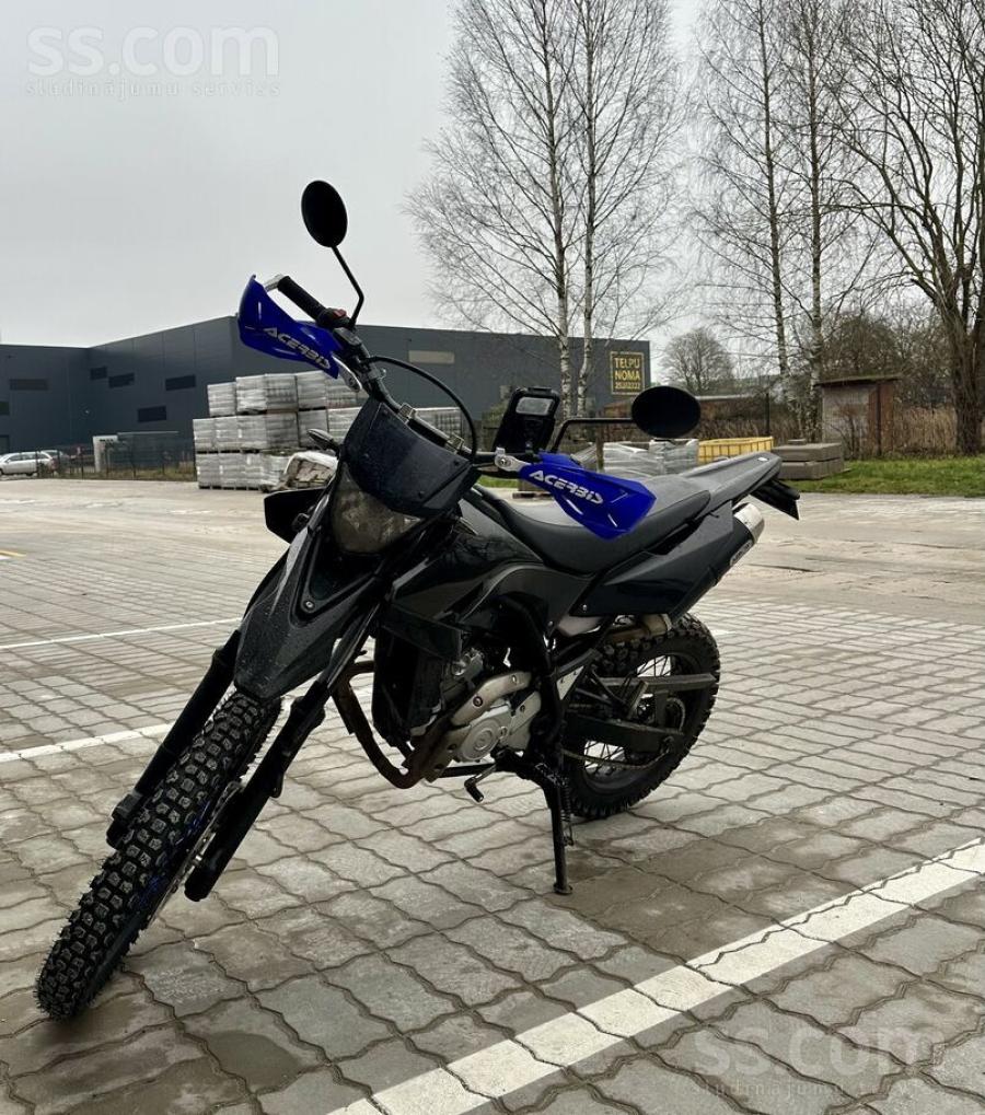 Yamaha WR 125X 2011 Rīga, ar dzinēja tilpumu 0.13 L un nobraukumu 0 tūkst. km par 2850 €, foto 3 vietnē AUTOMOTO.COM.LV