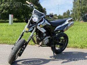 Yamaha WR 125X 2011 Rīga, ar dzinēja tilpumu 0.13 L un nobraukumu 0 tūkst. km par 2400 €, foto  vietnē AUTOMOTO.COM.LV