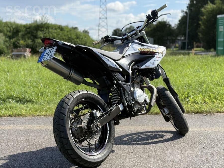 Ямаха WR 125X 2011 в Рига, объемом двигателя 0.13 л и пробегом 0 тыс. км за 2400 €, фото 4 на AUTOMOTO.COM.LV
