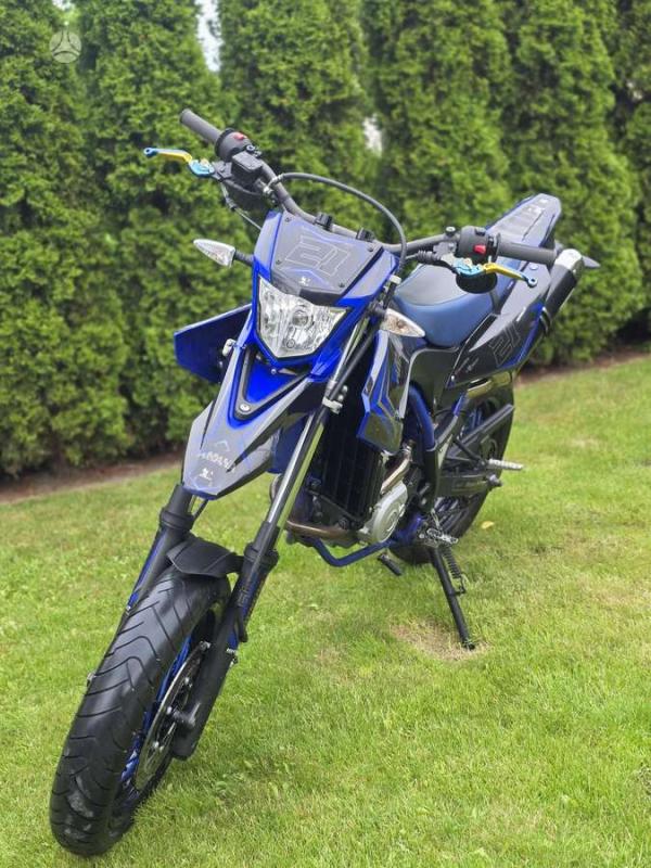 Yamaha WR 125X 2011 in Kedainiai, with an engine capacity of 0.13 L and mileage of 23 thousand km for 2100 €, photo 1 on AUTOMOTO.COM.LV