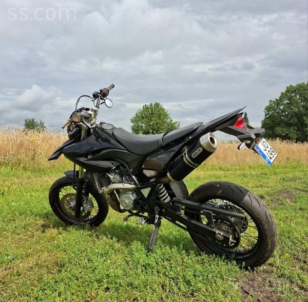 Yamaha WR 125X 2011 Rīga, ar dzinēja tilpumu 0.13 L un nobraukumu 0 tūkst. km par 1800 €, foto 1 vietnē AUTOMOTO.COM.LV