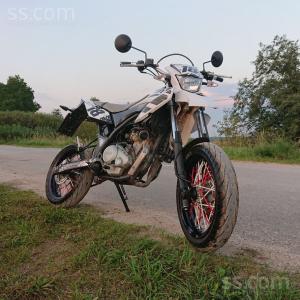 Yamaha WR 125X 2012 Ventspils, ar dzinēja tilpumu 0.13 L un nobraukumu 0 tūkst. km par 3000 €, foto 7 vietnē AUTOMOTO.COM.LV